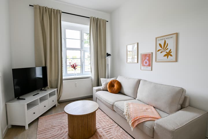 Helle 2 Zimmer Altbauwohnung In Lübecks Altstadt - Lubeka