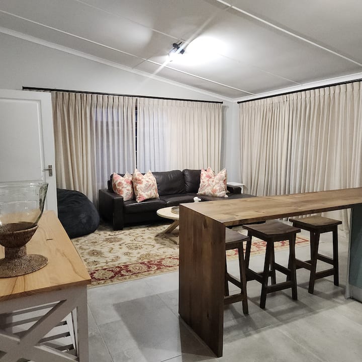 Cosy Garden Cottage - Plettenberg Bay
