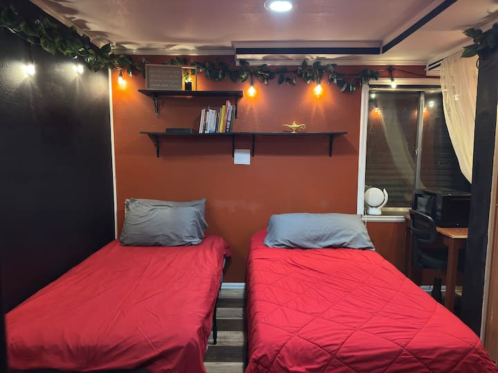 Shared Room Near Denver Downtown & Transportation! - Westminster, CO