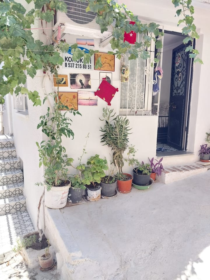 Ay Işığı Konukevi - Ayvalık