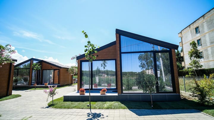 The Bungalow's - Golem