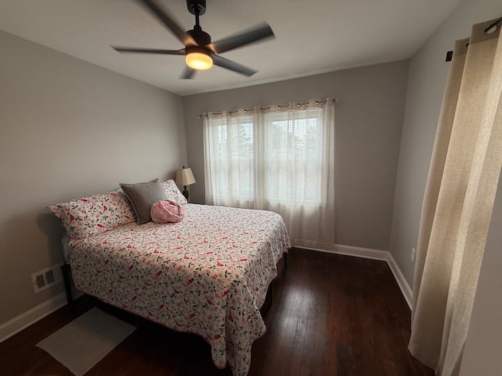Chill East Baltimore Dundalk Home. 1 Of 5 Level 1 - Dundalk, MD