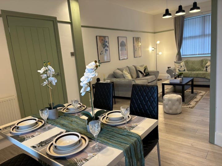 The Bohe’ Home - Guernsey