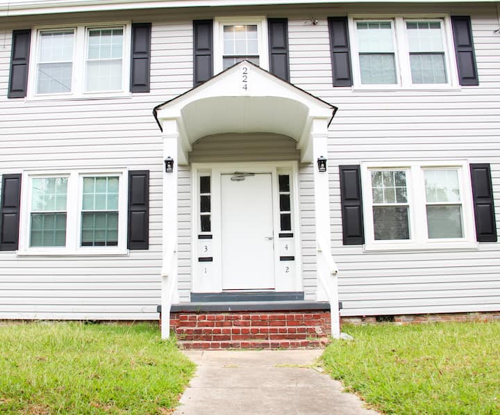 Ships Cabin #3 - Portsmouth, VA