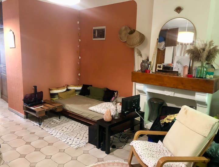 Appartement Charmant Proche Gare, Avec Balcon. - Gare de Marseille-Saint-Charles