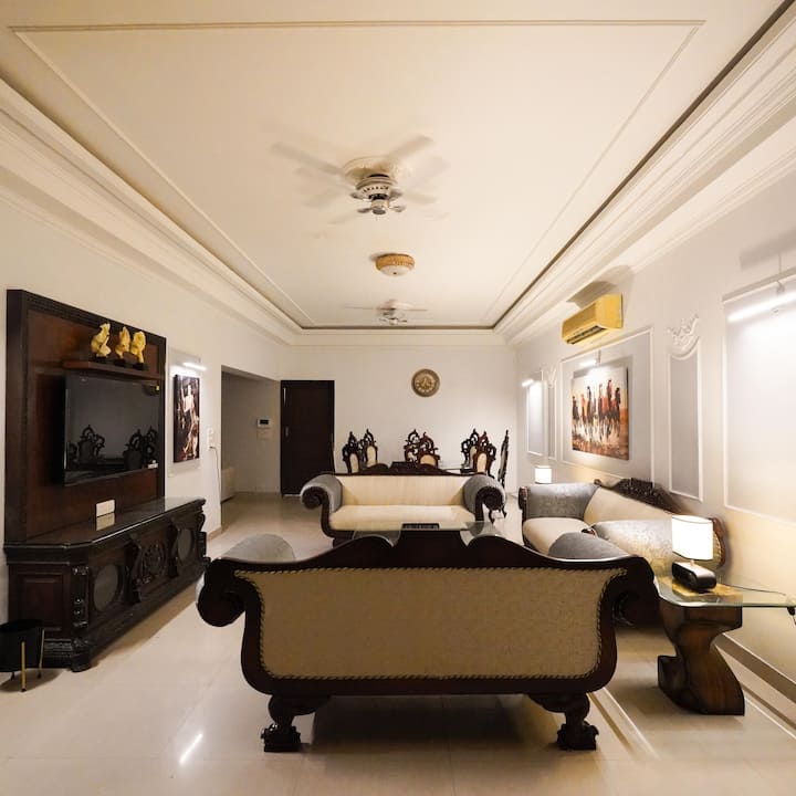 Hometrio
Villa In Punjabi Bagh, 3br With Terrace - Delhi