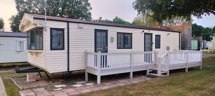 The Family Hideaway On Highfield Grange Parkdean - Clacton-on-Sea