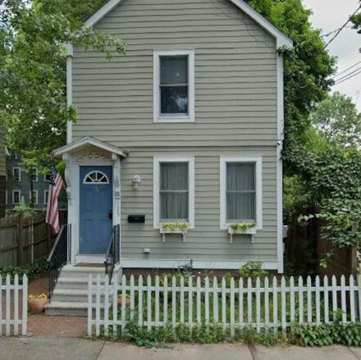 East Rock, New Haven’s Best Neighborhood! - New Haven, CT