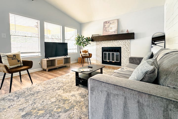 Relax & Gather | 3br 2ba Nw Austin Space To Unwind - Cedar Park, TX