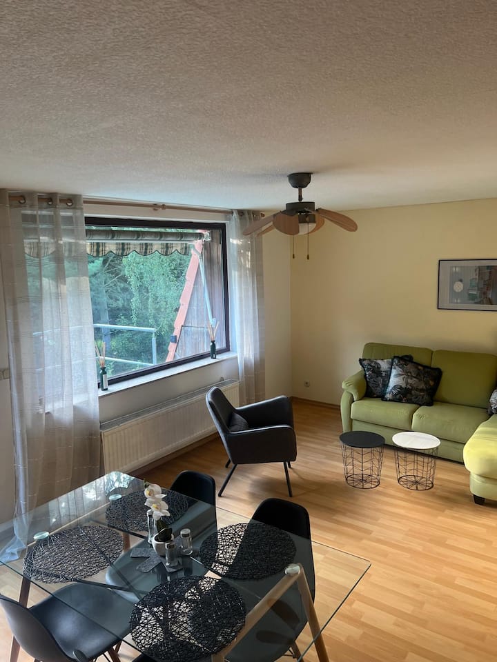 Lichtdurchfluteten 3-zimmer-wohnung Mit Balkon - Blankenfelde-Mahlow
