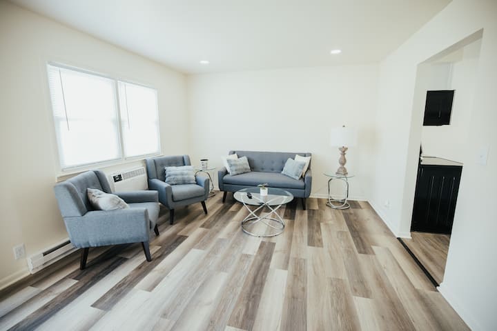 Modern 2br: Perfect For Travel Nurses & Executives - Van Buren State Park, Van Buren