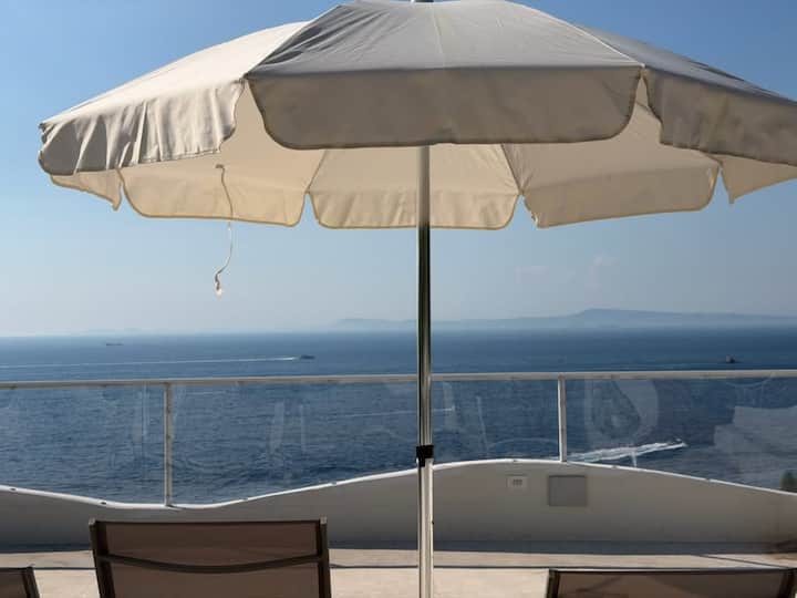 Azurblue - La Cascatella (Private Sea Access) - Italy