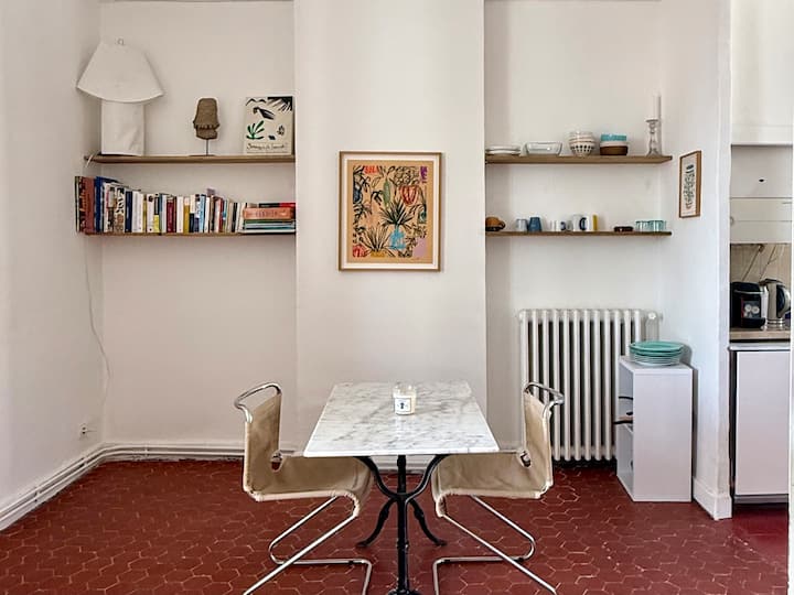 Joli Appartement Au Pied De Notre-dame De La Garde - ibis Marseille Bonneveine Calanques Plages