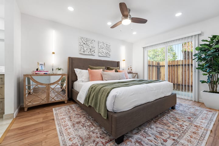 Convenient 2br Apt | Heart Of Rowland Heights - La Habra, CA