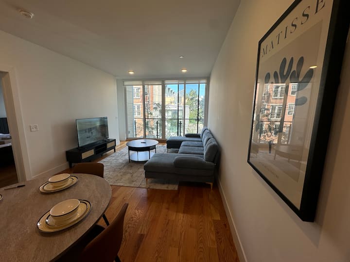 Stylish Northern Liberties One Bed W King Bed - Drexel University, Philadelphia