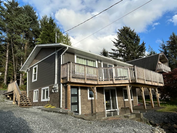 2br Seaside Haven Retreat - Prince Rupert