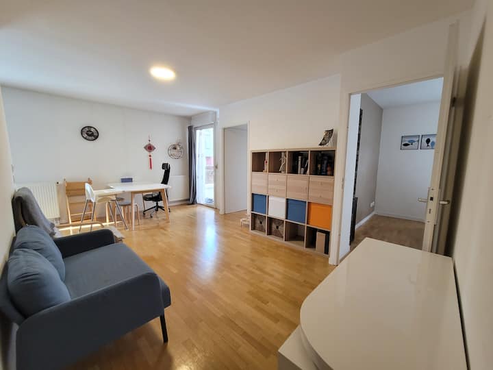 56m²+balcon/8' Min Gare Tgv/rerb-c/30' Min à Paris - Massy