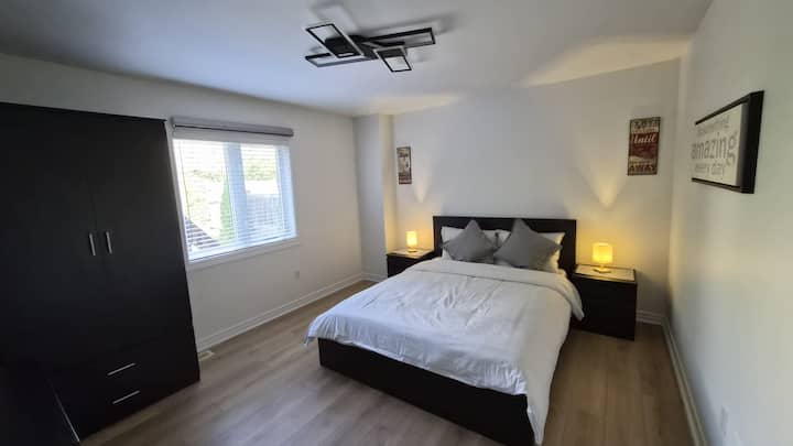 Stylish 1br|churchill Meadows Close To Sq1/airport - Mississauga