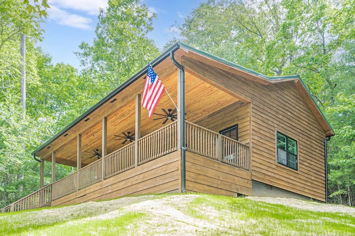 The Hide Away Loft - Blue Ridge, GA
