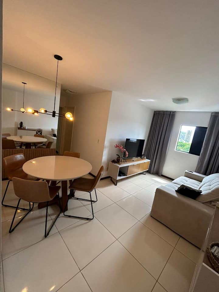 Apartamento Em Maceió! Jatiuca, Próximo Da Praia. - Maceió