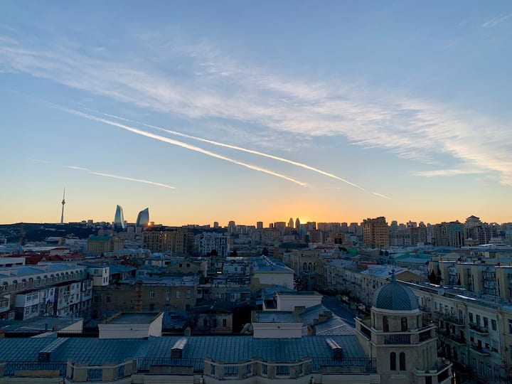 Wow Panorama • 9th Floor Sea & City •Heart Of Baku - Baku