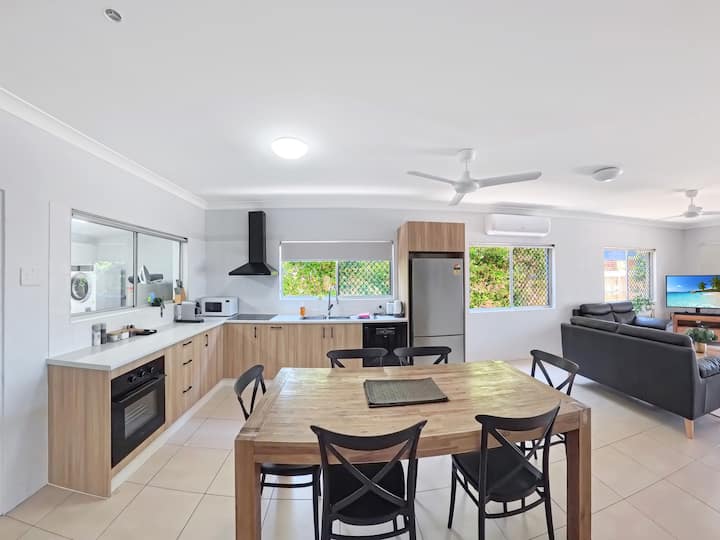 Relax And Escape To Yeppoon - Yeppoon