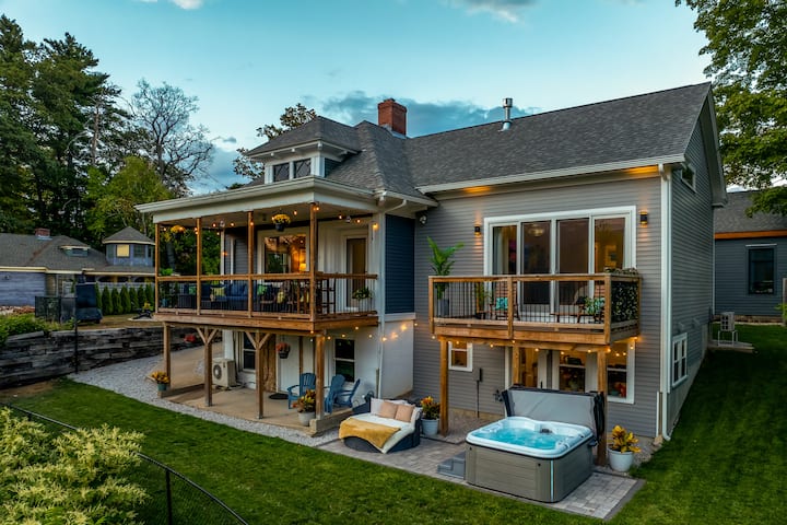 North Conway Village Retreat - Walk To Everything! - North Conway, NH