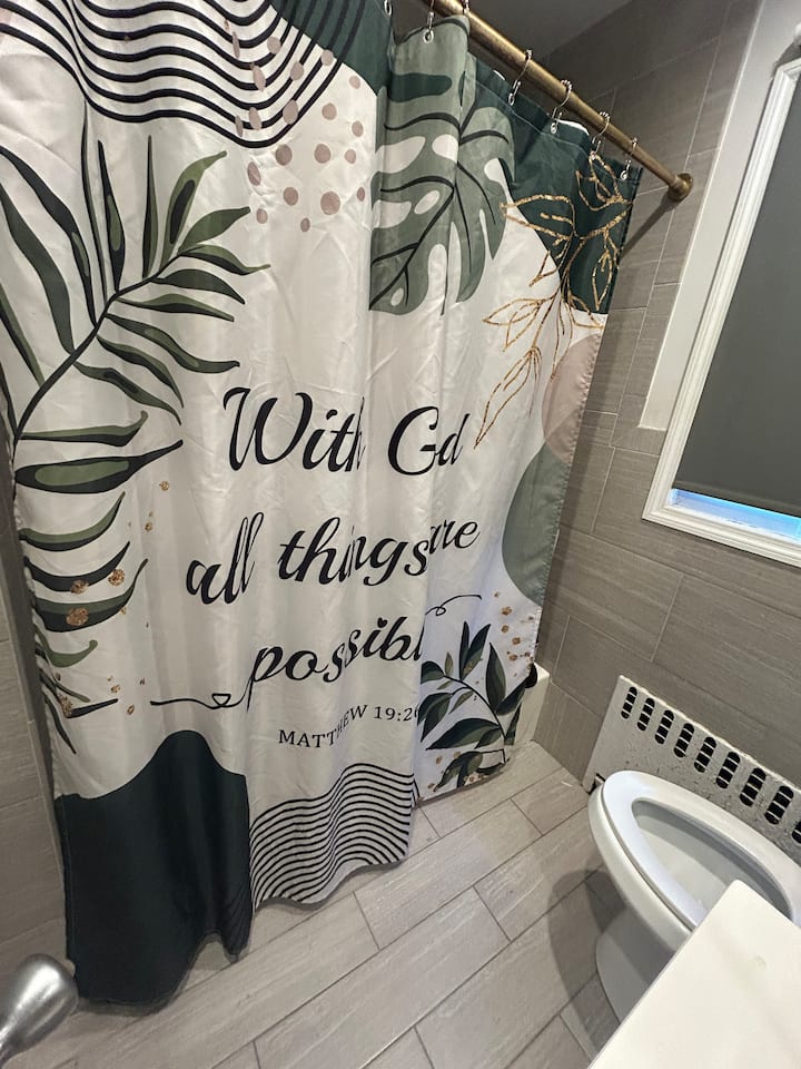 Cozy Comfy Getaway And Great Central Location! - White Plains, NY