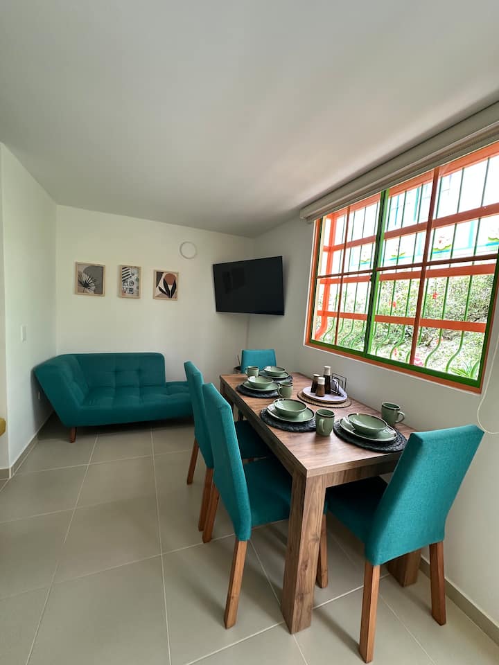 Blue Sky Home - Guatape