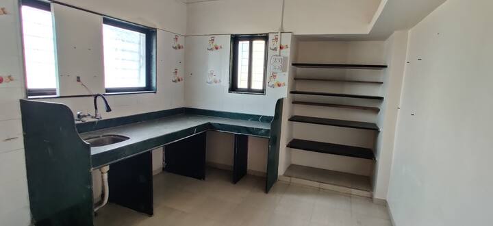Low Price, With 24 Hrs Water And Light Amenities. - Pandharpur