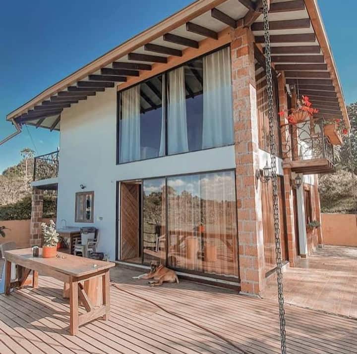 Meraki Una Cabaña Mágica - Jericó