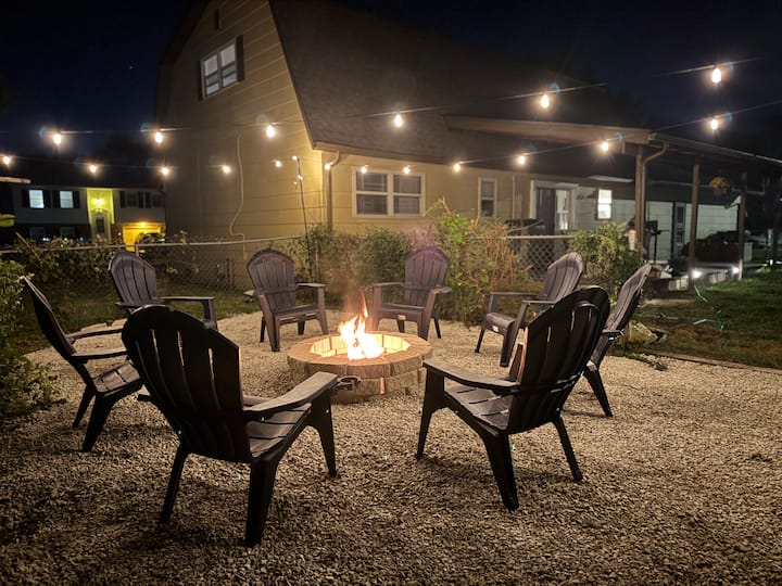 Spacious 4 Bed-centrally Located Near Scottafb - Belleville, IL