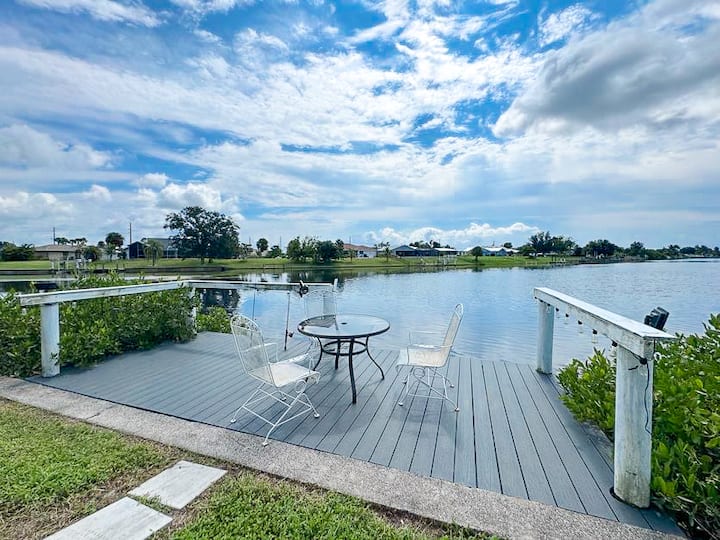 Charming Villa | Comfort And Elegance 3bdrms - Port Charlotte, FL