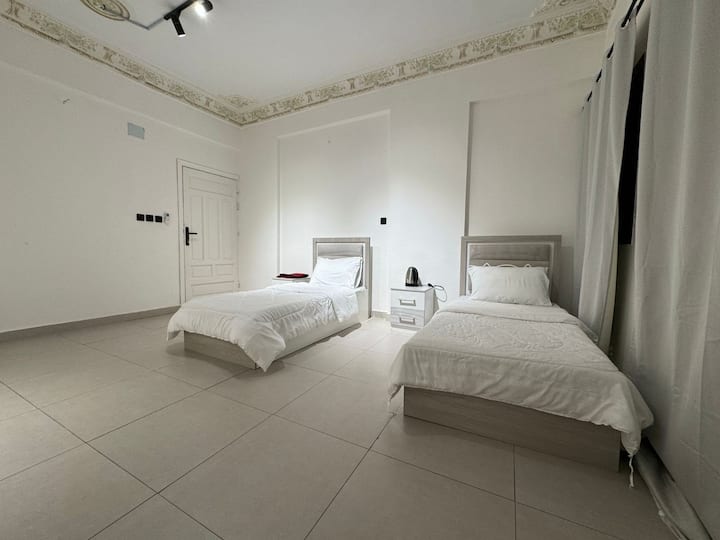 Spacious 2 Bedrooms Walk To Haram - Madinah