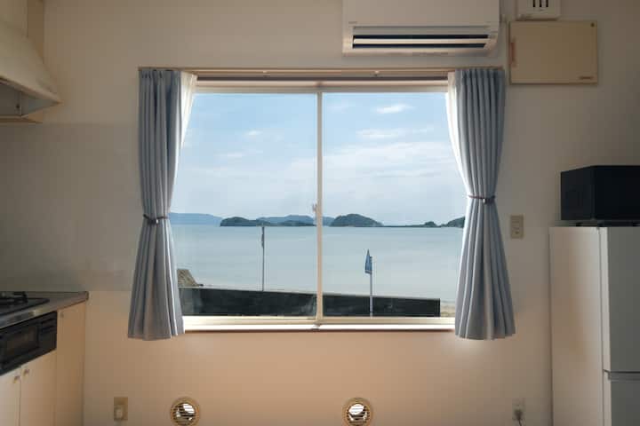 波音をBgmに海風と青空に抱かれ、白砂が眩しい瀬戸内オーシャンビューの贅沢な1棟貸し - 야나이시