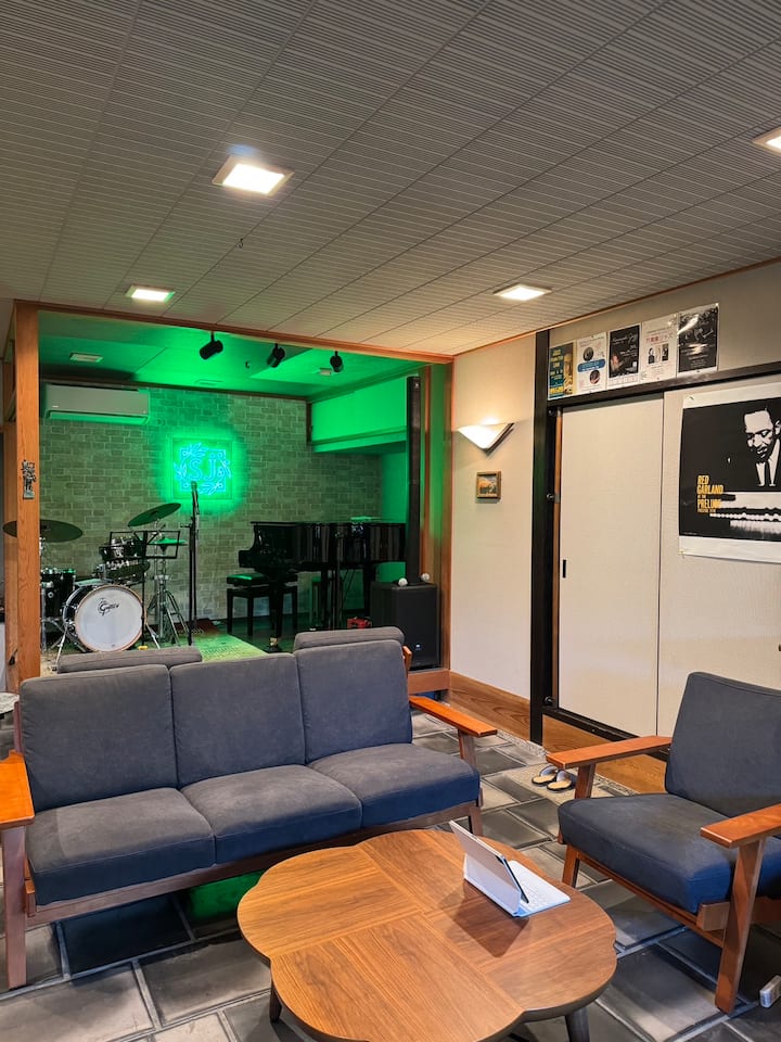 京都駅から3駅13分、ジャズと琵琶湖を楽しめるの隠れ宿 - 오쓰시