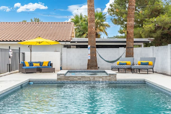 Boutique-style Luxury Stay | Pool • Spa • Fire Pit - Mesa, AZ