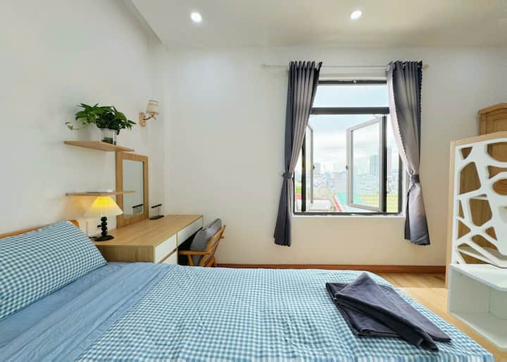 At38 - B4-13 Oceansight Apartment - Topfloor - Da Nang