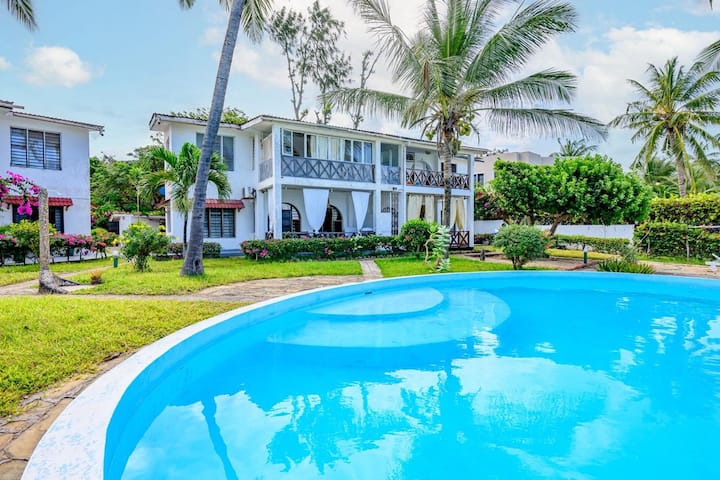 Ocean Beachfront Haven - Kenia