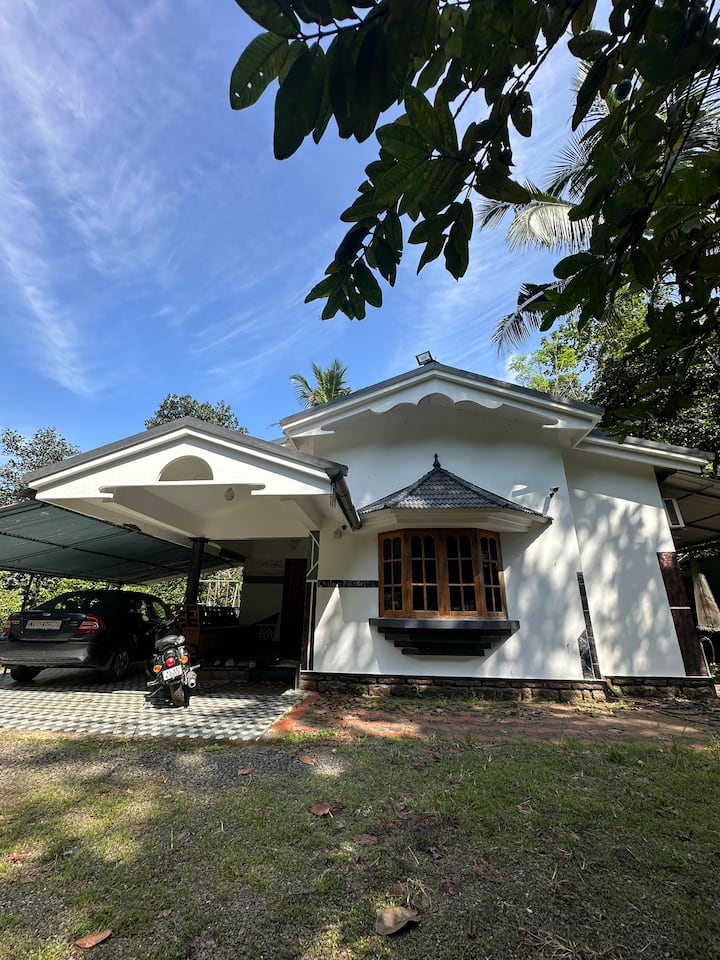 Independent 3bhk House - Kuttikkanam