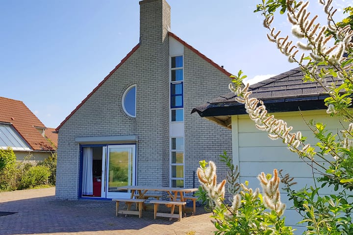 Duinen In Het Zicht, Heerlijk Aan De Kust - Texel