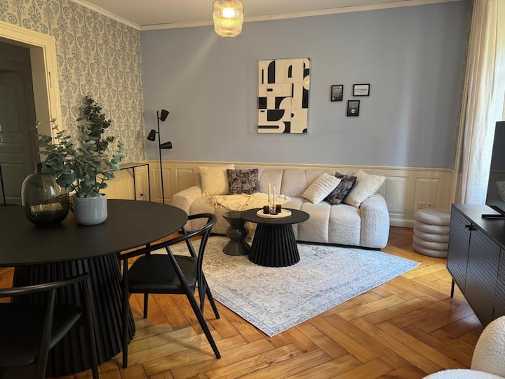 Urban Chic | 2 Bedroom Townhouse Servicedapartment - Zurich, Switzerland