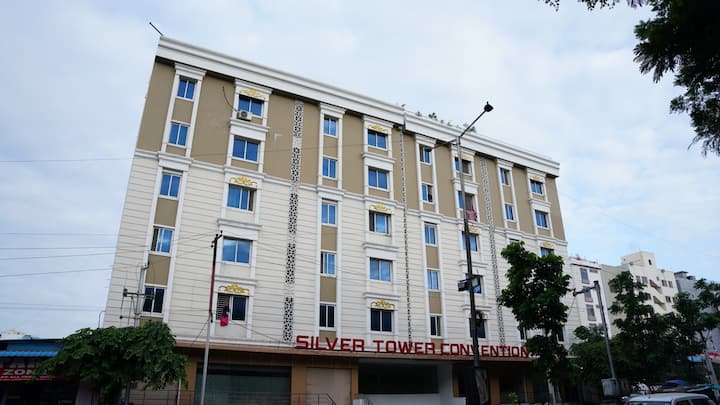 2bhk+kids Room : Fully Furnished, Cozy & Central. - India