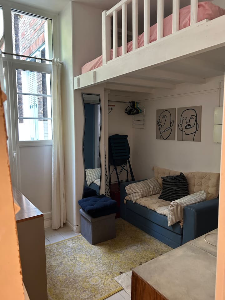 Petit Studio Parisien Xxème - Paryż