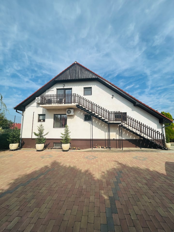Tennis House With Balcony - Balatonboglár