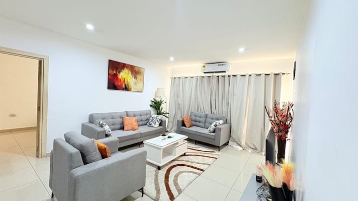 The Bloom-gallery Apartment(2 Bedroom) - Accra