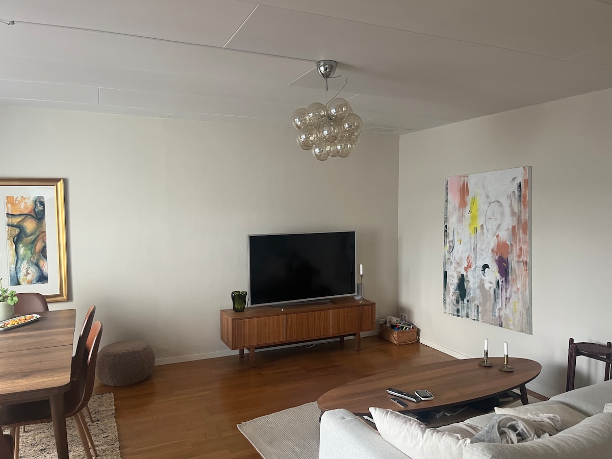 Cozy townhouse in Torslanda - Houses for Rent in Torslanda, Västra ...