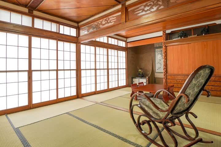 【New】家族旅行に最適！電車が見える高台の日本家屋/仙台・松島/駅徒歩5分/無料駐車場/朝食付 - Miyagi