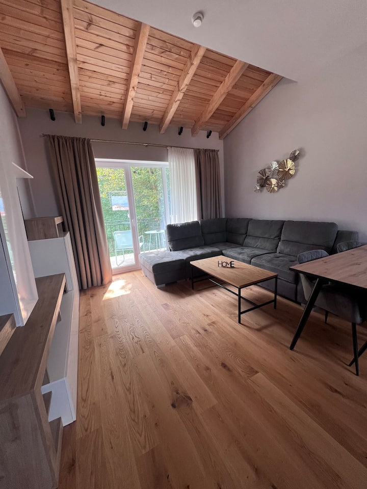 Peaceful And Inviting Near The Fortress Apt#12 - Rosenau