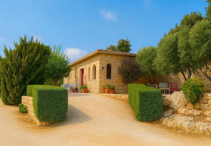 Vintage Venue House - Batroun Abdelli - Lebanon